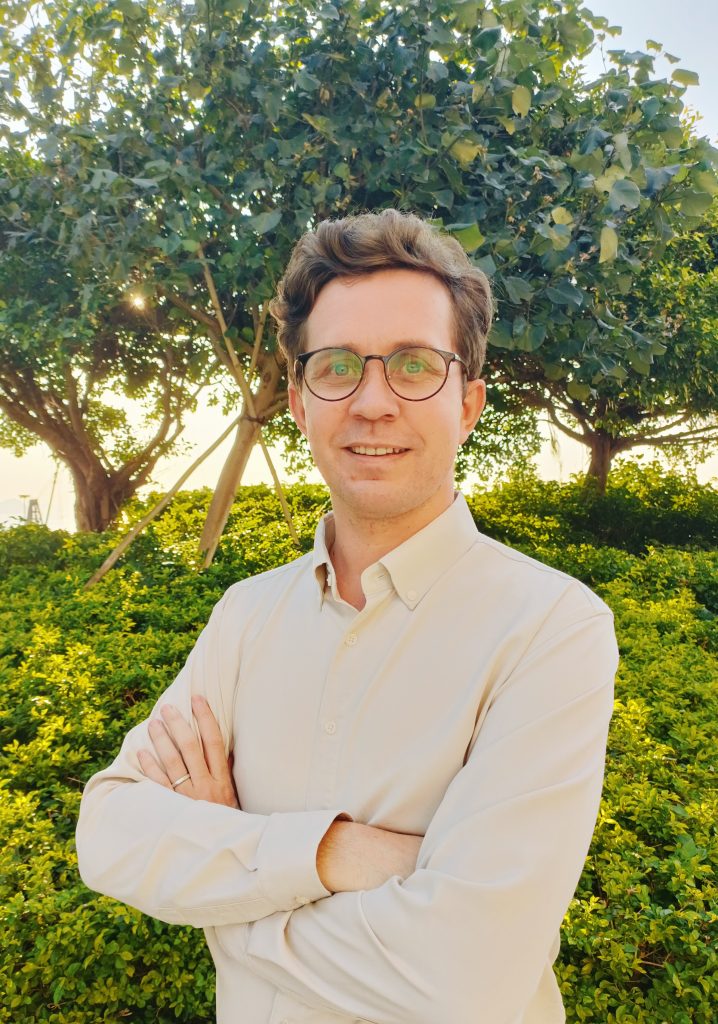 Prof Alex K. Gearin – HKU MEHU